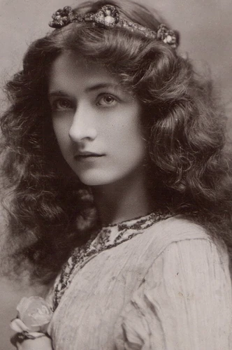 Charlotte Nott | My Alternate Universe :) Wiki | Fandom