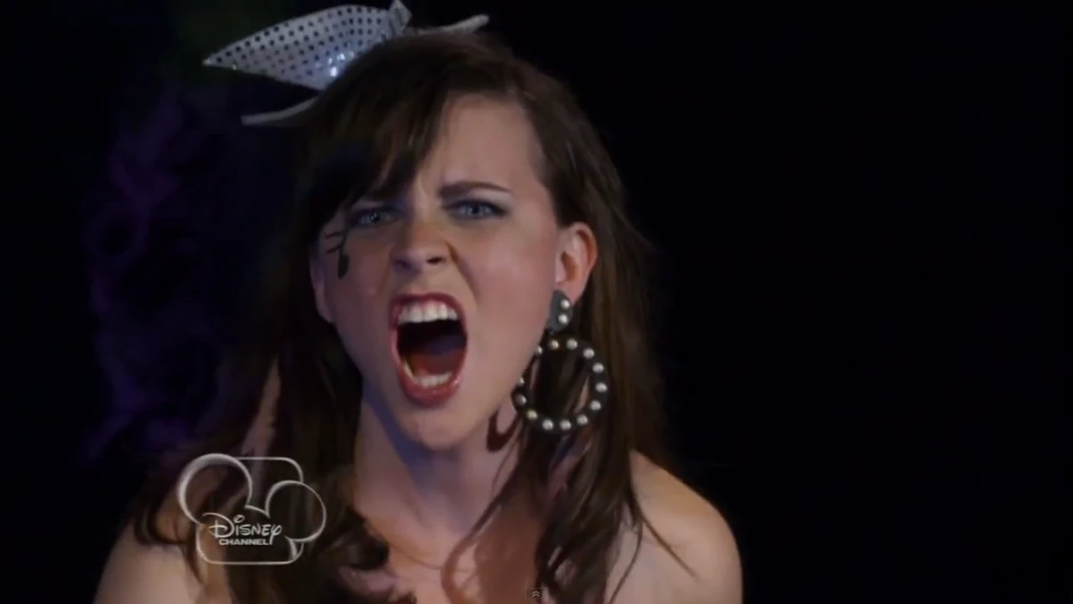 Serena | My Babysitter's a Vampire Wiki | Fandom