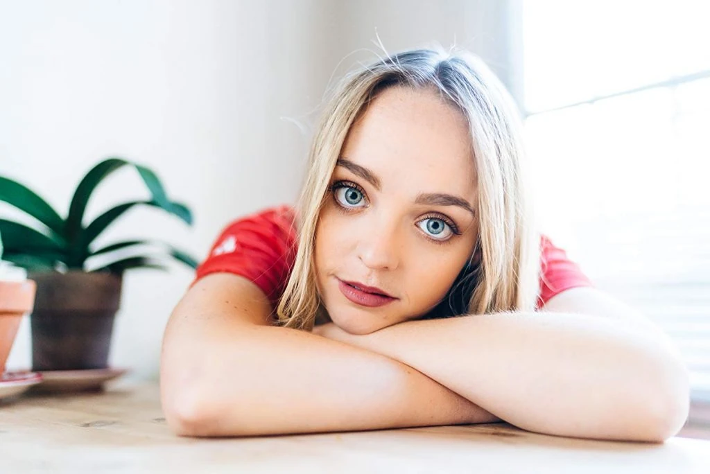 Клео Мэсси | My Fox вики | Fandom