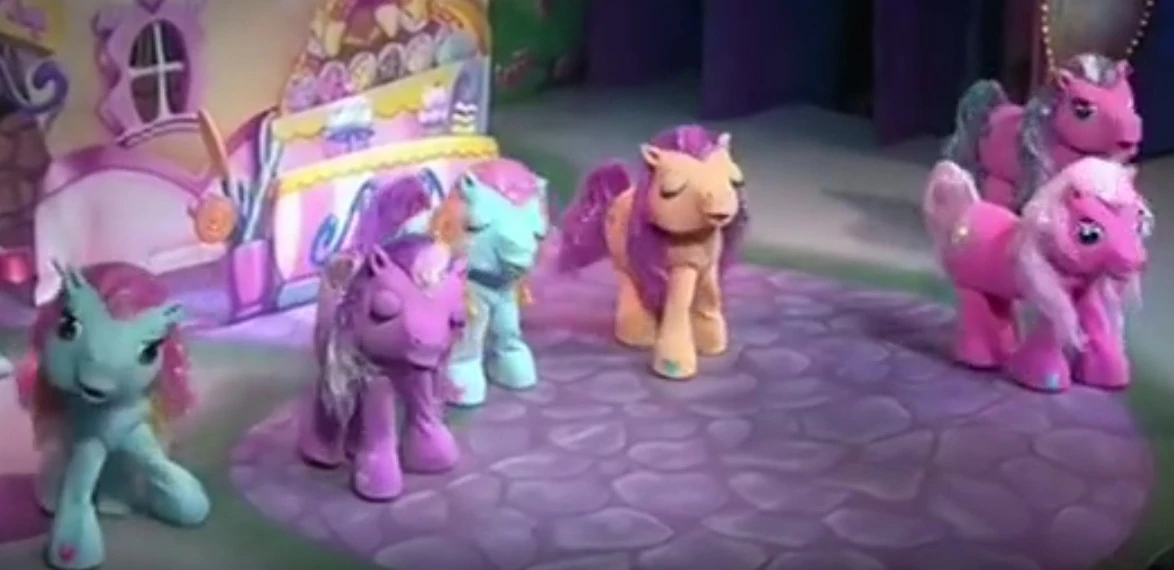 If We Don't Think Small | My Little Pony G3 Wiki | Fandom