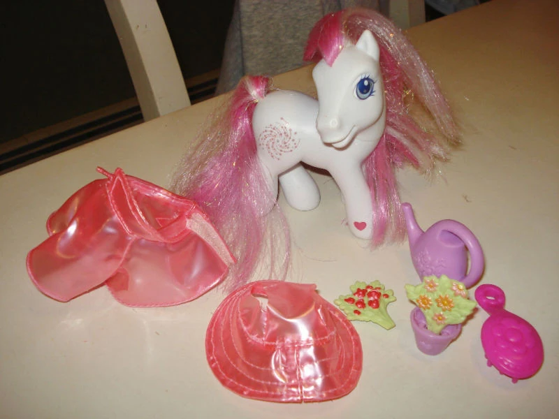 Rain or Shine Garden Time | My Little Pony G3 Wiki | Fandom