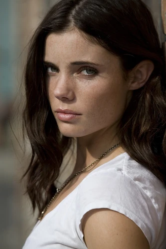 Alison Harding | My New Family Wikia | Fandom