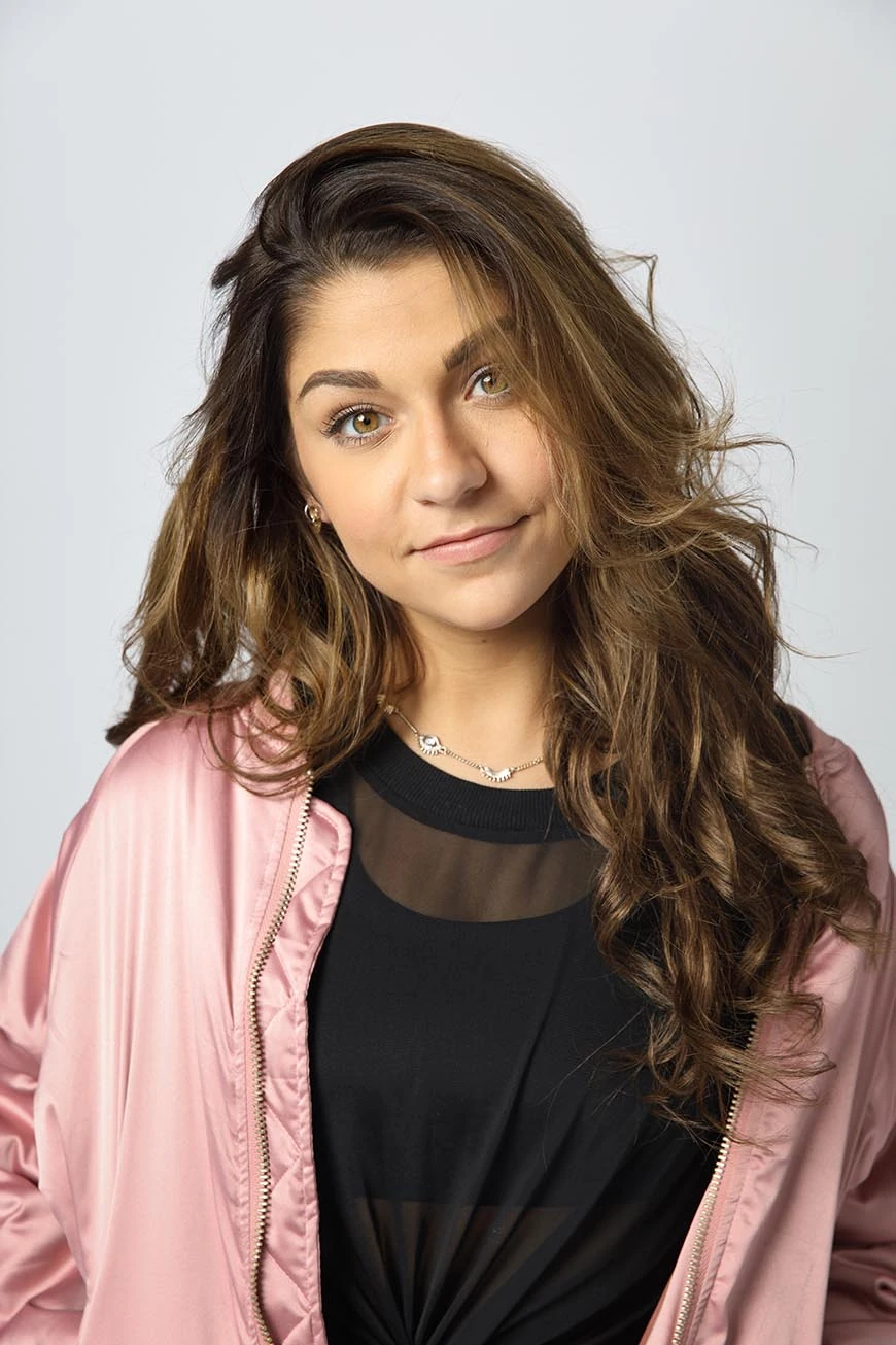 Rebecca Fuller | My New Family Wikia | Fandom