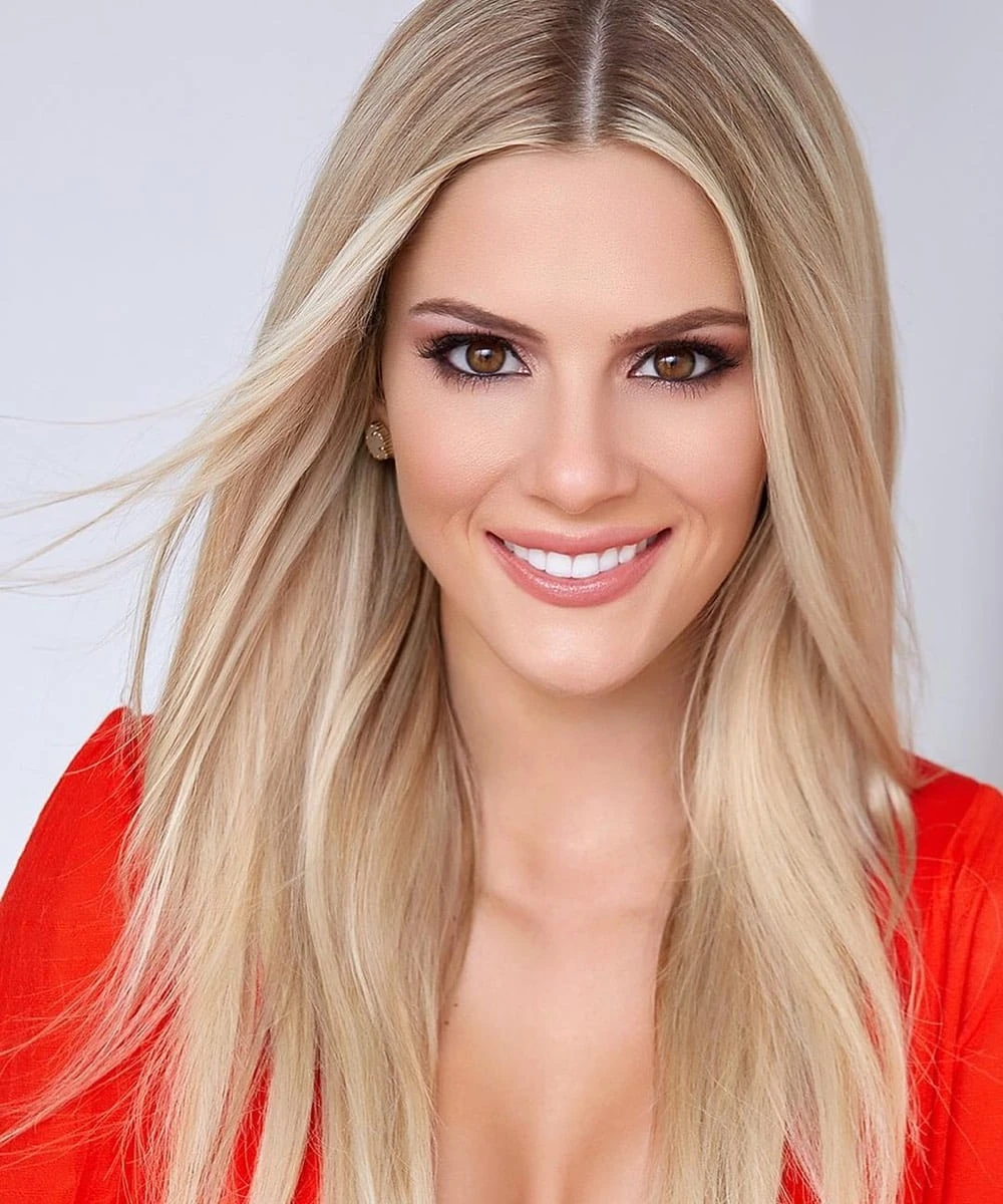 Sarah Rose Summers | My Spanish Brantseele Wiki | Fandom