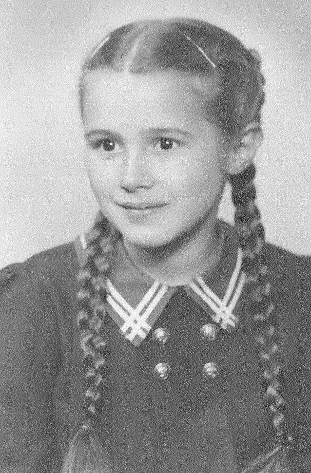 Emma Hertz | Mysterious Wiki | Fandom