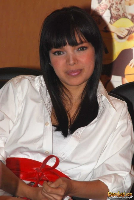 Rina | Nada Cinta Wiki | Fandom