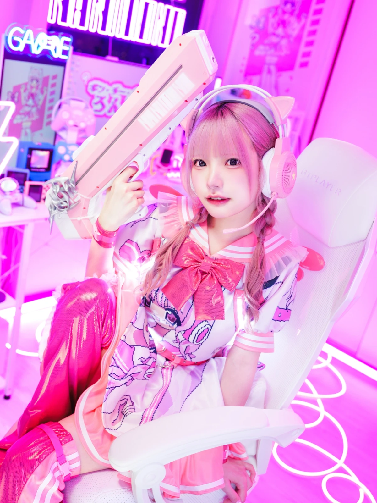 Asahina Ron | NANIMONO Wiki | Fandom