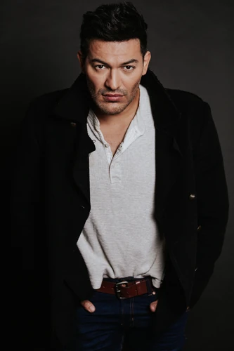 Alexander Wraith | Naomi Wiki | Fandom