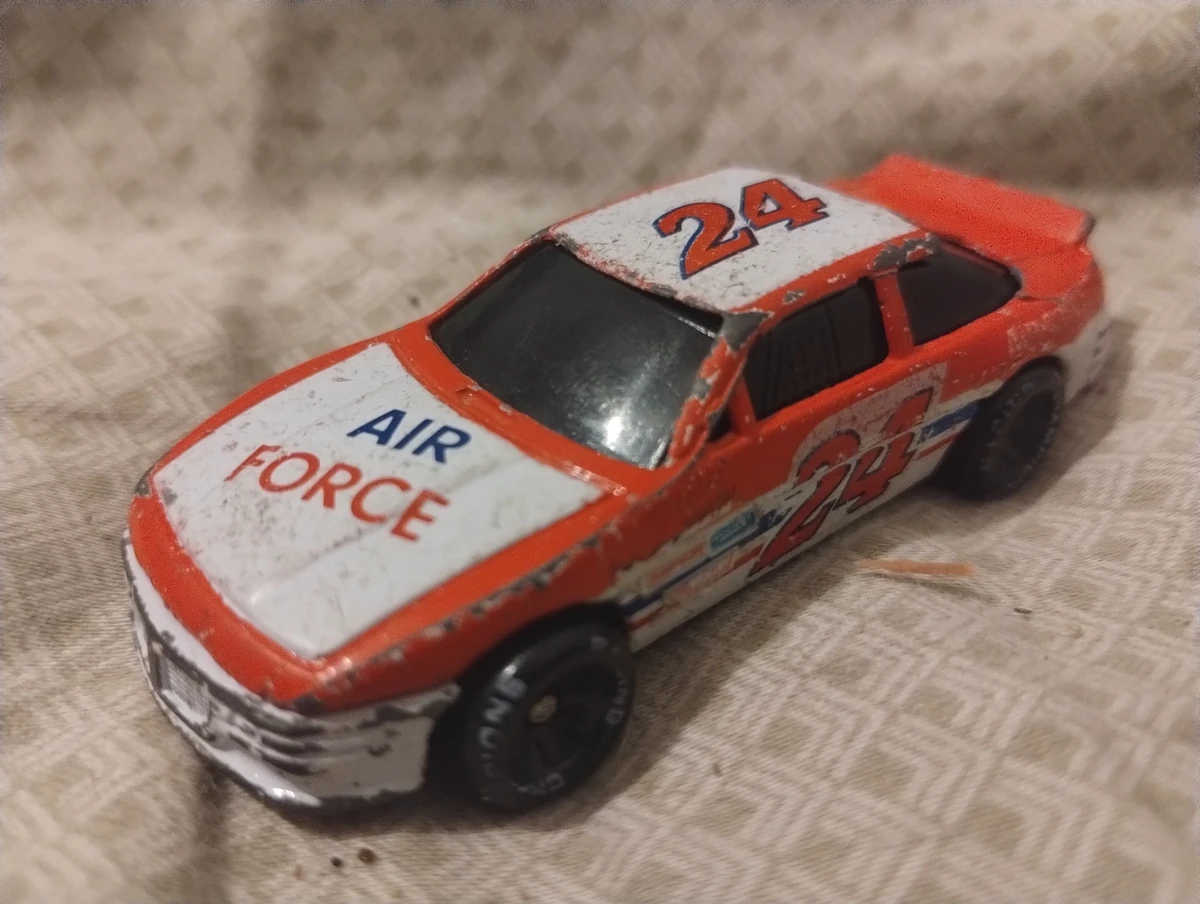 24 Mickey Gibbs | Nascar 1/64 Scale Diecast Wiki | Fandom