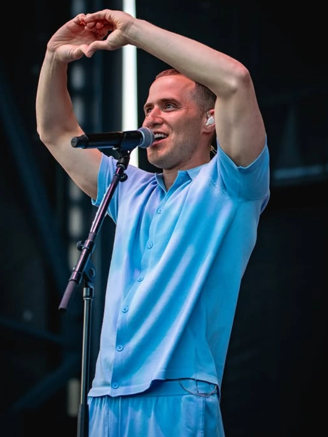 Mike Posner | NEBU Wiki | Fandom