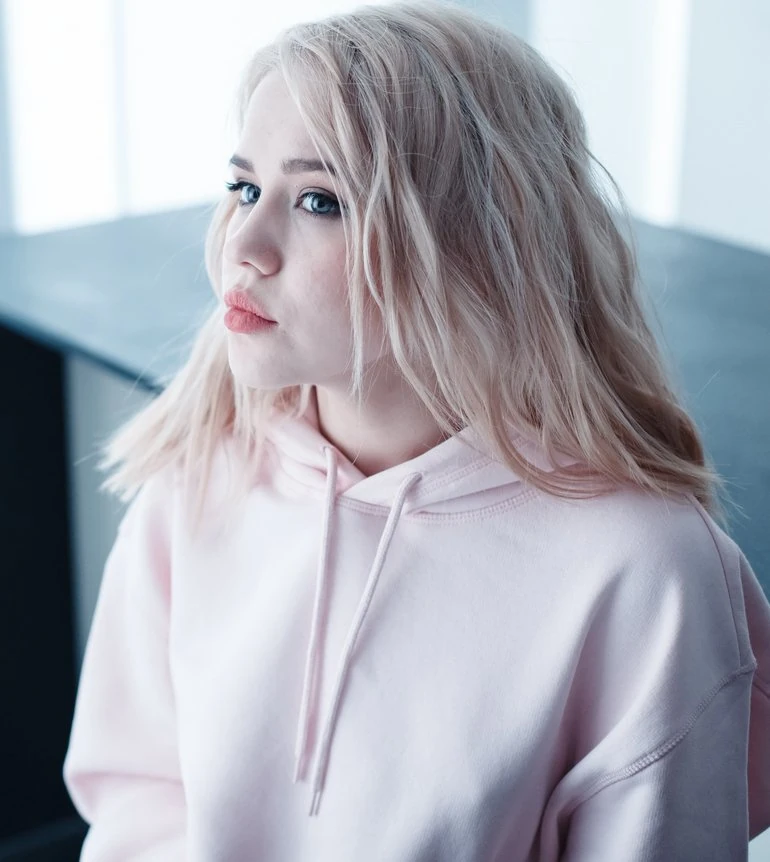 GRIVINA | NEBU Wiki | Fandom