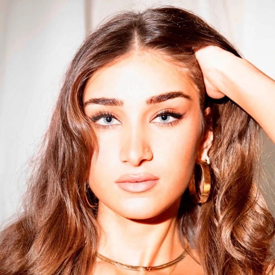 Halle Abadi | NEBU Wiki | Fandom