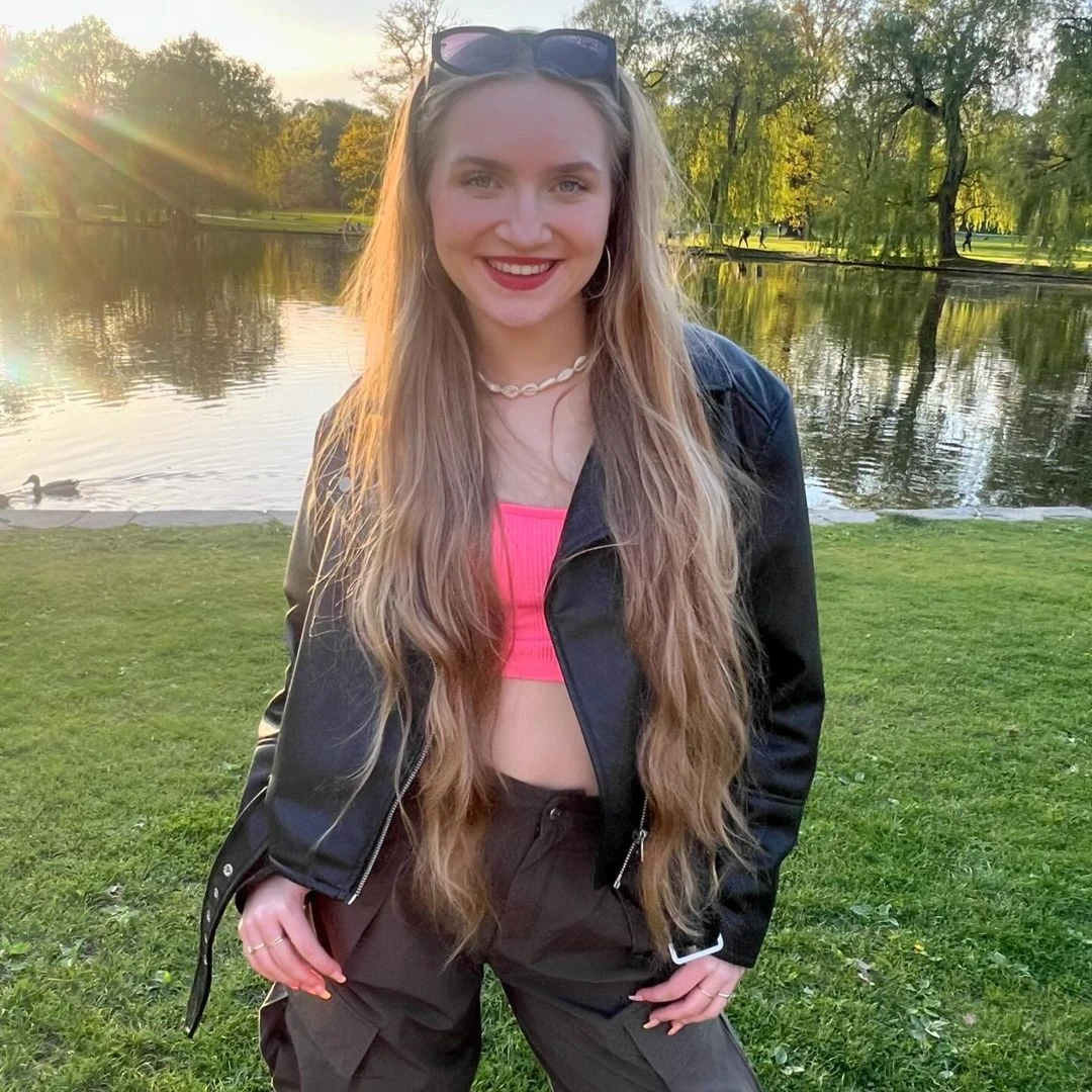 Adéla Zouharová | NEBU Wiki | Fandom