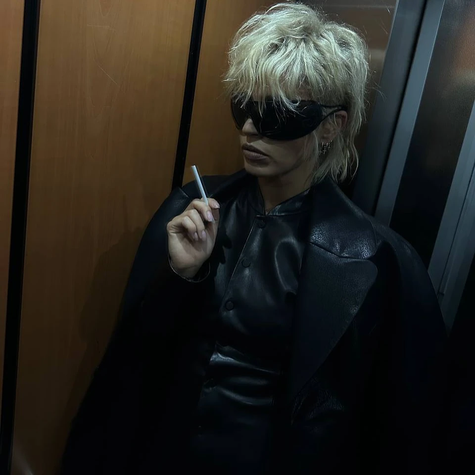 Zivert | NEBU Wiki | Fandom