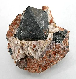 Franklinite | Natural History Wiki | Fandom