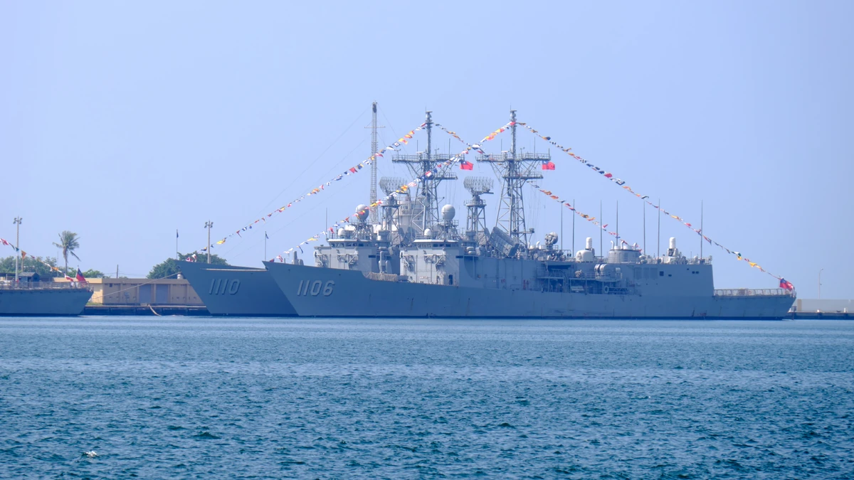 ROCS Yueh Fei | Naval Wiki | Fandom