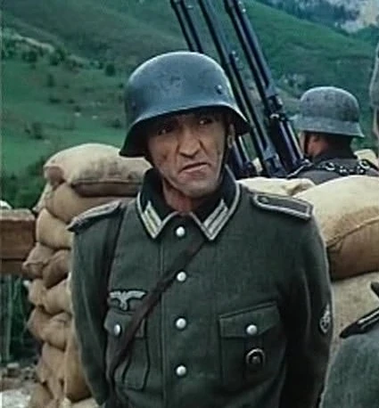 German Sergeant at Bridge | Deutsche Soldaten Wiki | Fandom