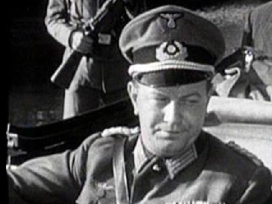 German Officer in Staff Car | Deutsche Soldaten Wiki | Fandom
