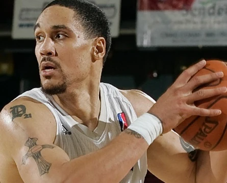 Dwayne Jones | Wiki NBA Contrafactica | Fandom