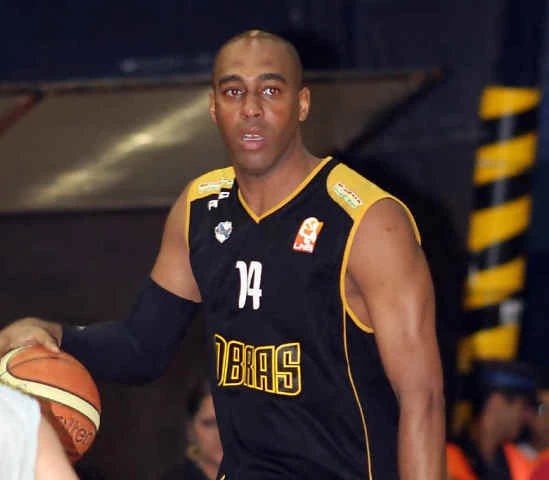 Lazaro Borrell | Basketball Wiki | Fandom
