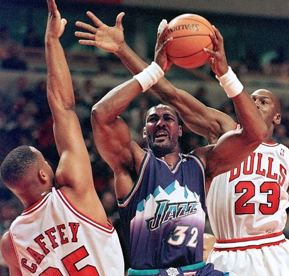 Jason Caffey | Basketball Wiki | Fandom