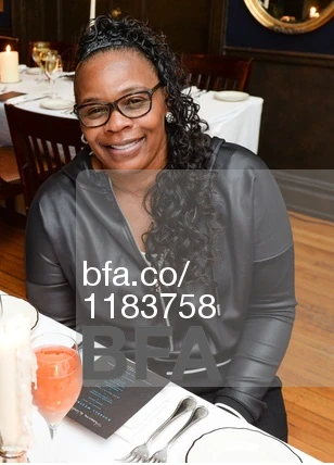 Gallery:Shannon Horton | Nbafamily Wiki | Fandom