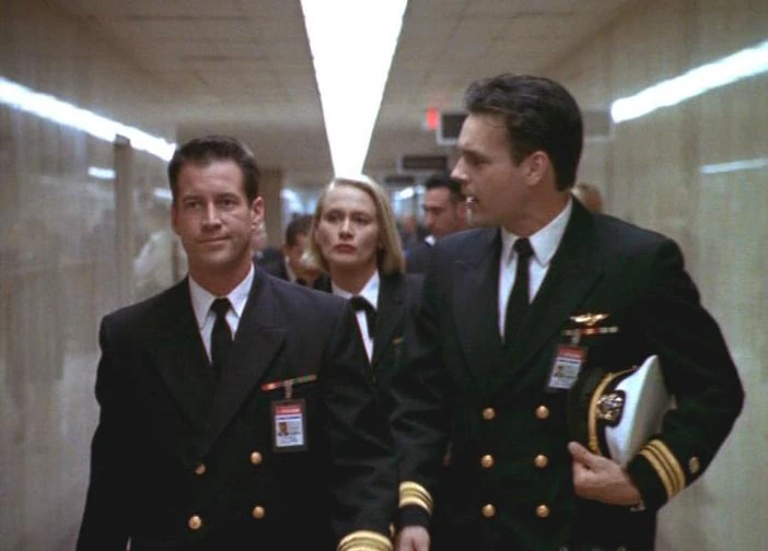 Qui veut tuer Shepard ? (JAG) | Wiki NCIS | Fandom