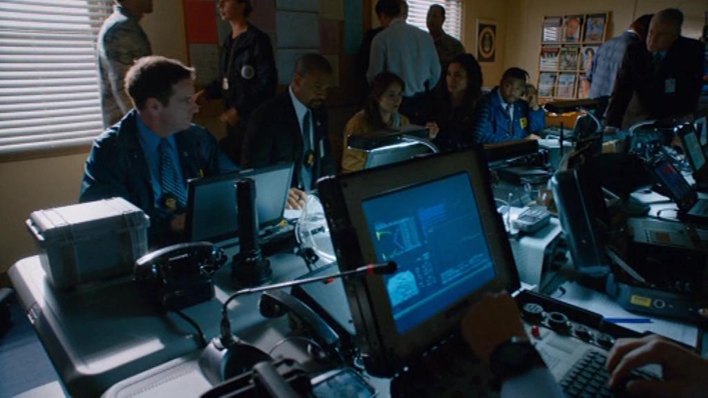 FBI Agent 1 (The Silo) | NCIS Database | Fandom