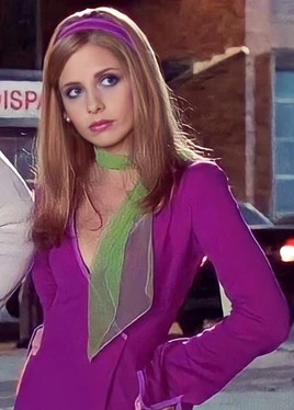 Daphne Blake (Raja Gosnell Movies) | Near Pure Good Hero Wiki | Fandom
