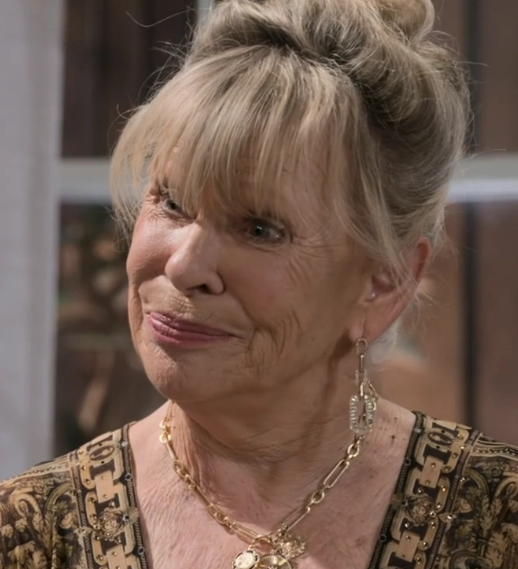 Amanda Harris | Neighbours Soap Opera Wiki | Fandom