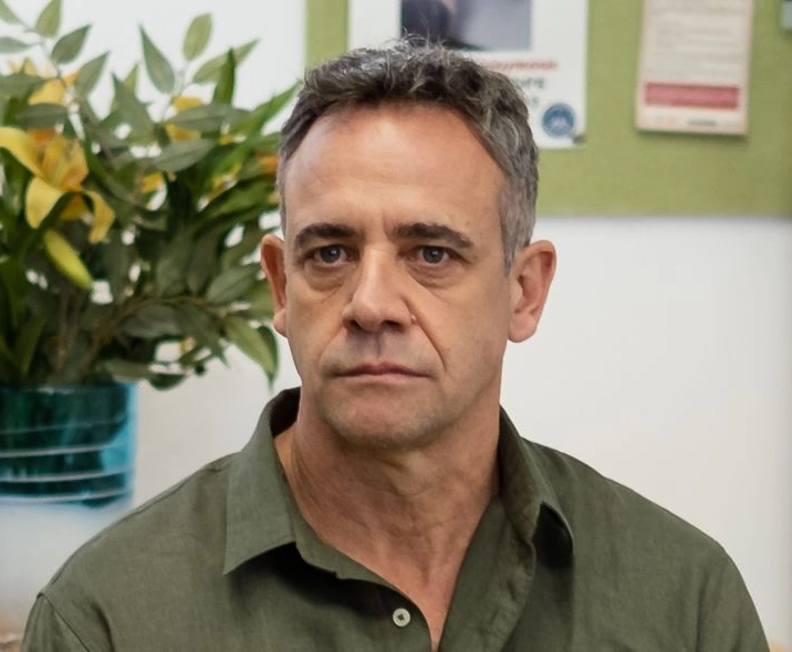 Glen Donnelly | Neighbours Soap Opera Wiki | Fandom