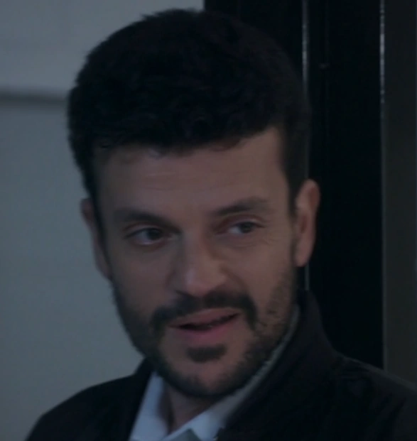 John Shade | Neighbours Soap Opera Wiki | Fandom