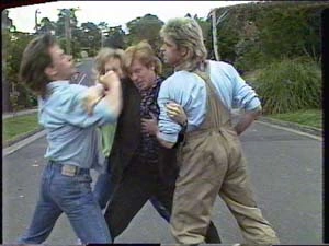 Episode 394 - 27 November 1986 | Neighbours Soap Opera Wiki | Fandom