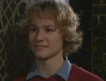 Robin Hester | Neighbours Soap Opera Wiki | Fandom