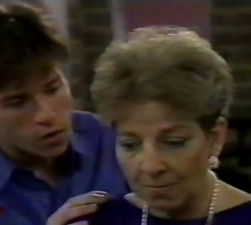 Episode 654 - 4 February 1988 | Neighbours Soap Opera Wiki | Fandom
