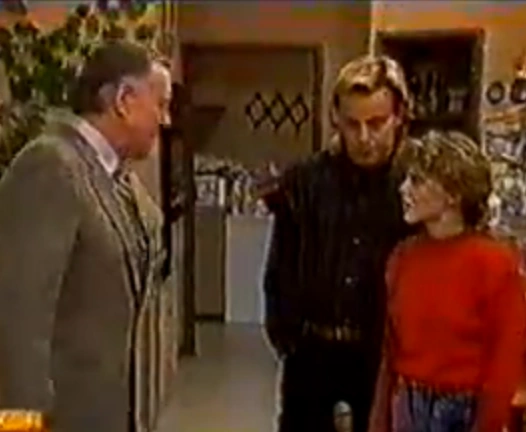 Episode 770 - 15 July 1988 | Neighbours Soap Opera Wiki | Fandom