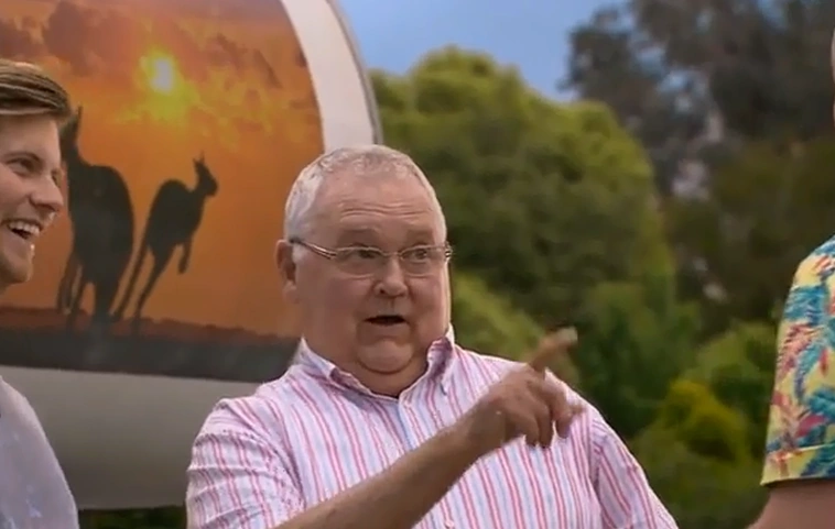Episode 7062 - 17 February 2015 | Neighbours Soap Opera Wiki | Fandom