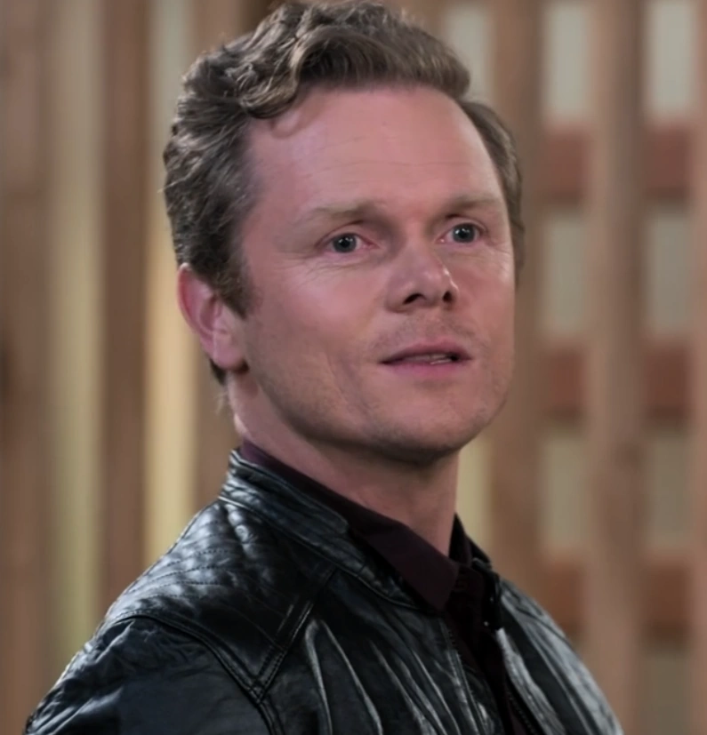 Dr. Gavin Bowman | Neighbours Soap Opera Wiki | Fandom