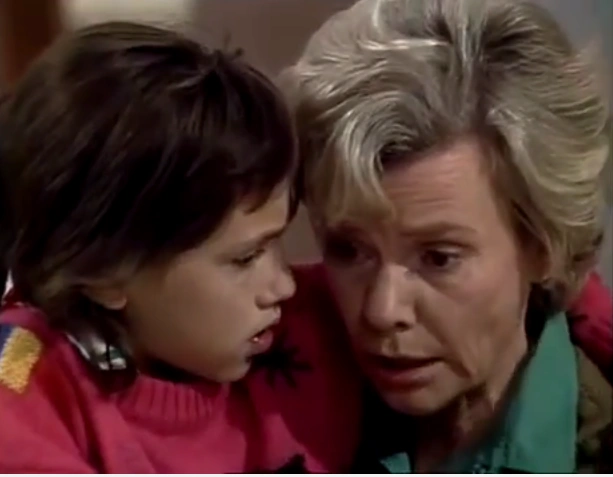 Episode 289 - 3 July 1986 | Neighbours Soap Opera Wiki | Fandom