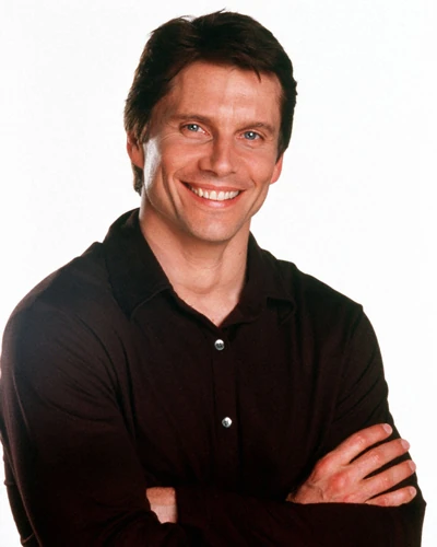 Darcy Tyler | Neighbours Wiki | Fandom