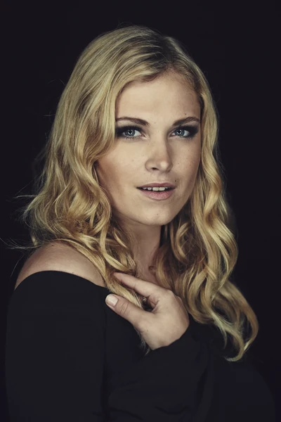 Janae Timmins | Neighbours Wiki | Fandom