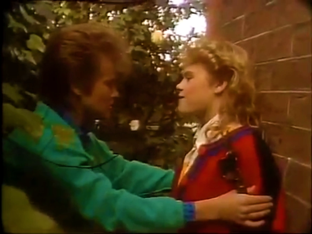 Episode 112 | Neighbours Wiki | Fandom