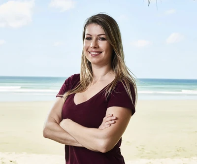 Izzy Pearson AU | Neox's Survivor Brantsteeles Wiki | Fandom