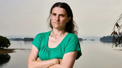 Lisa Stanger AU | Neox's Survivor Brantsteeles Wiki | Fandom