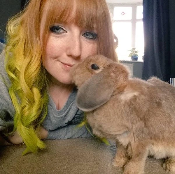 Rebecca Maughan | NerdCubed Wiki | Fandom