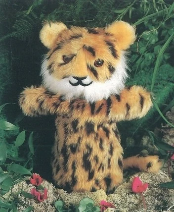 Tiger Hand Puppet Sewing Pattern (Cheryl Owen) | Craft Resource Wiki ...