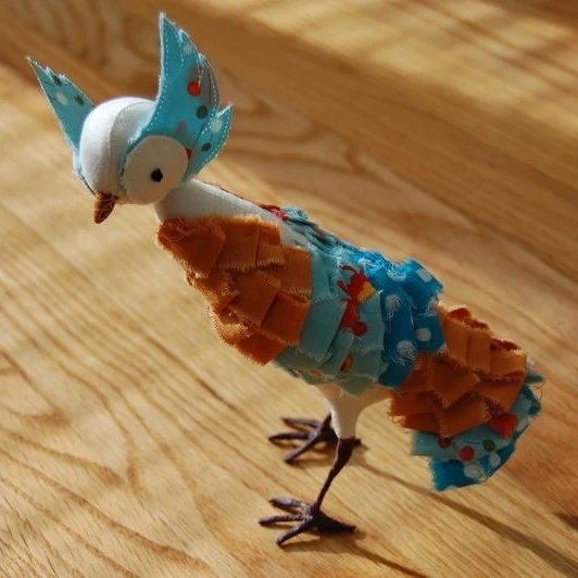 Lark Plushie Sewing Pattern (Abby Glassenberg) | Craft Resource Wiki ...