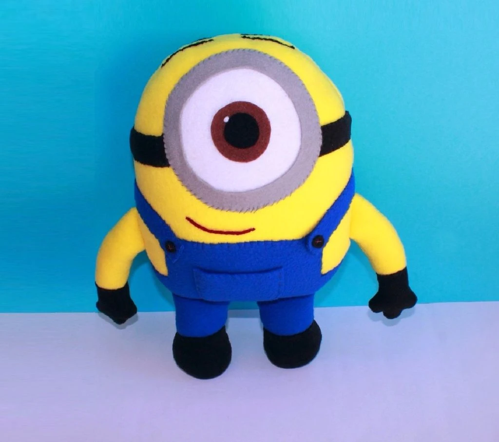 Minion Plushie Sewing Patterns | Craft Resource Wiki | Fandom