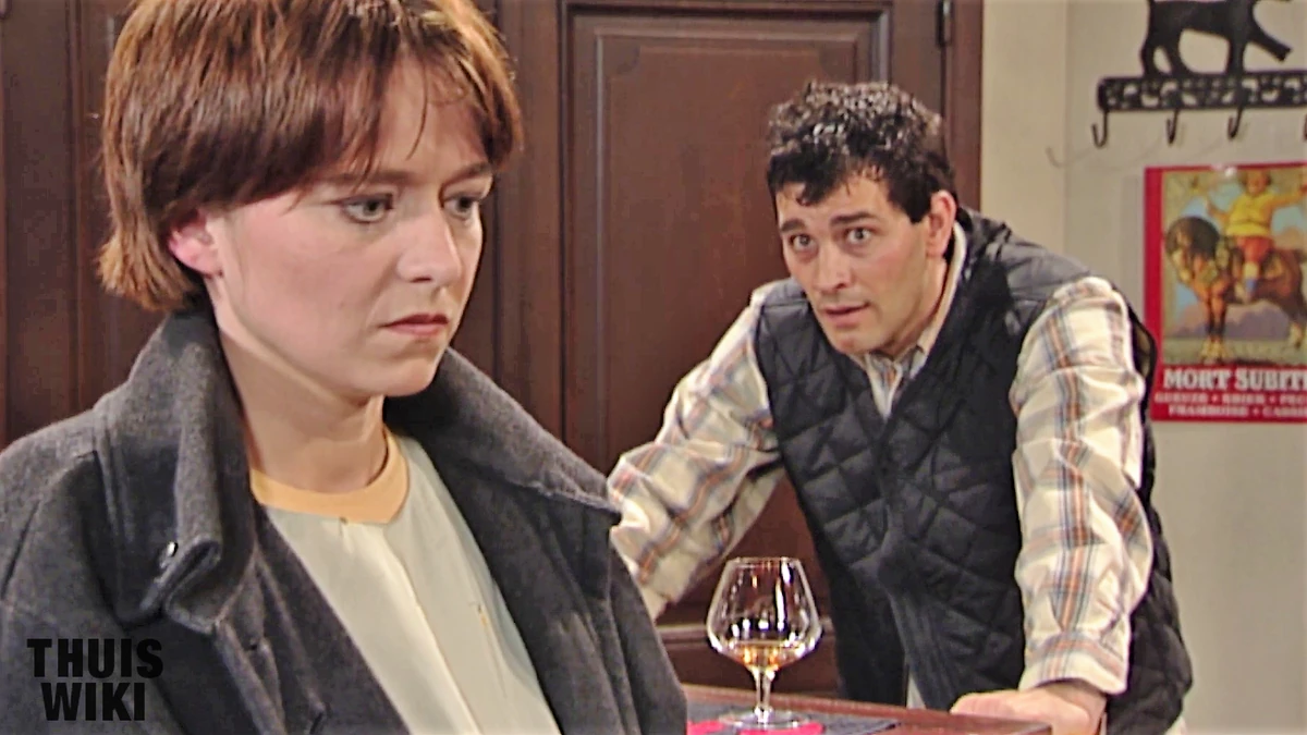 Aflevering 305 | Thuis wiki | Fandom