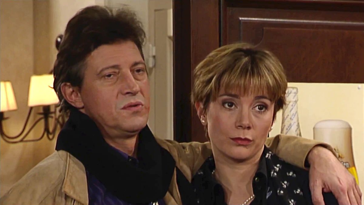 Liefdesrelaties van Luc Bomans | Thuis wiki | Fandom